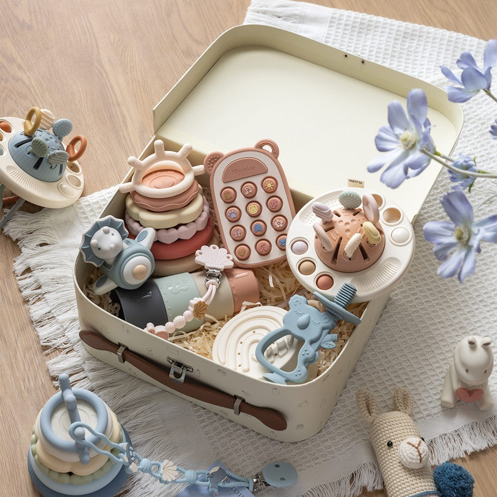 The Ultimate Moonkie Gift Guide for Babies