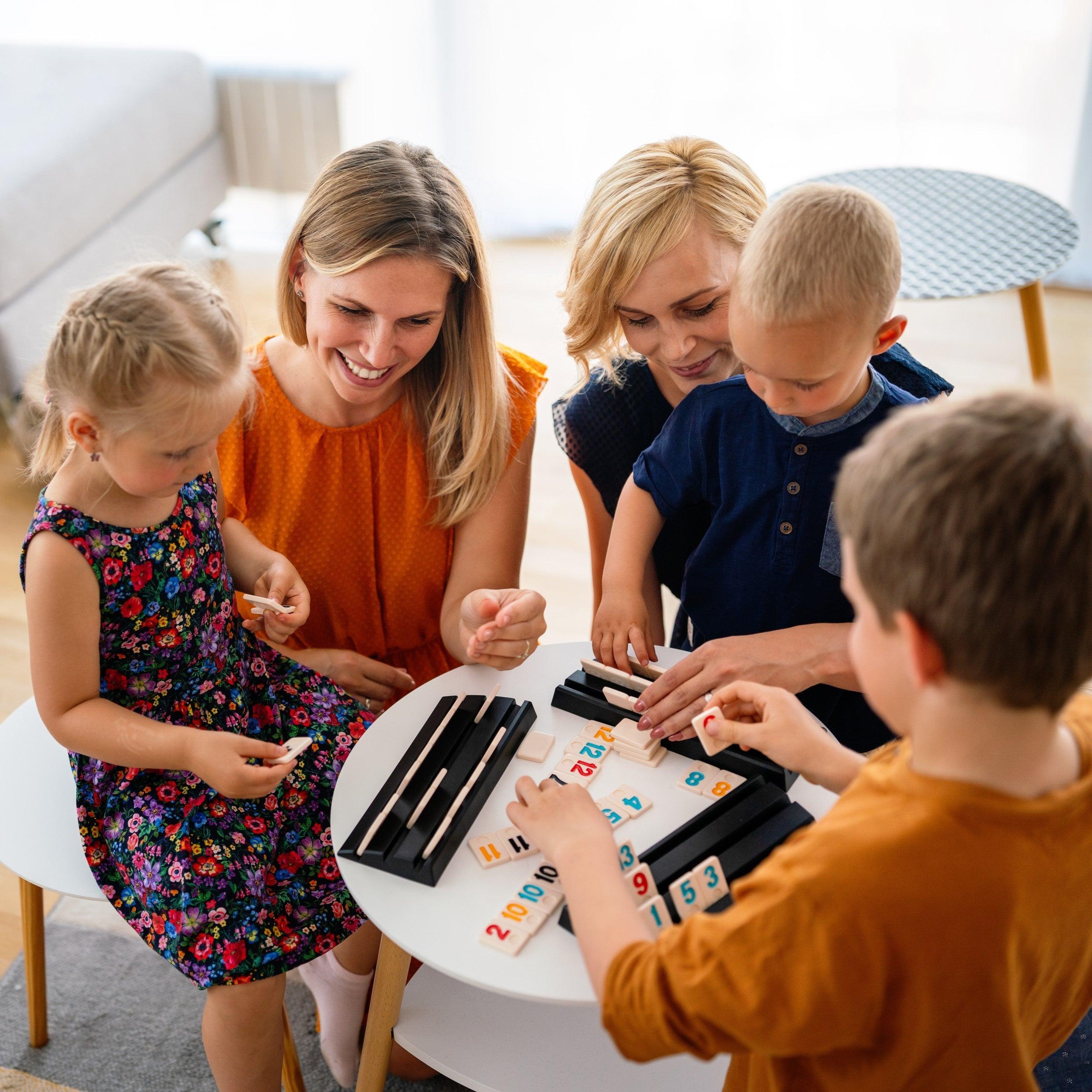10 Fun Activities at Home for Sibling Groups | Moonkie